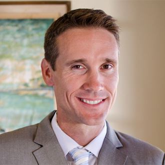 Andrew Ellison | Strauss & Strauss, APC